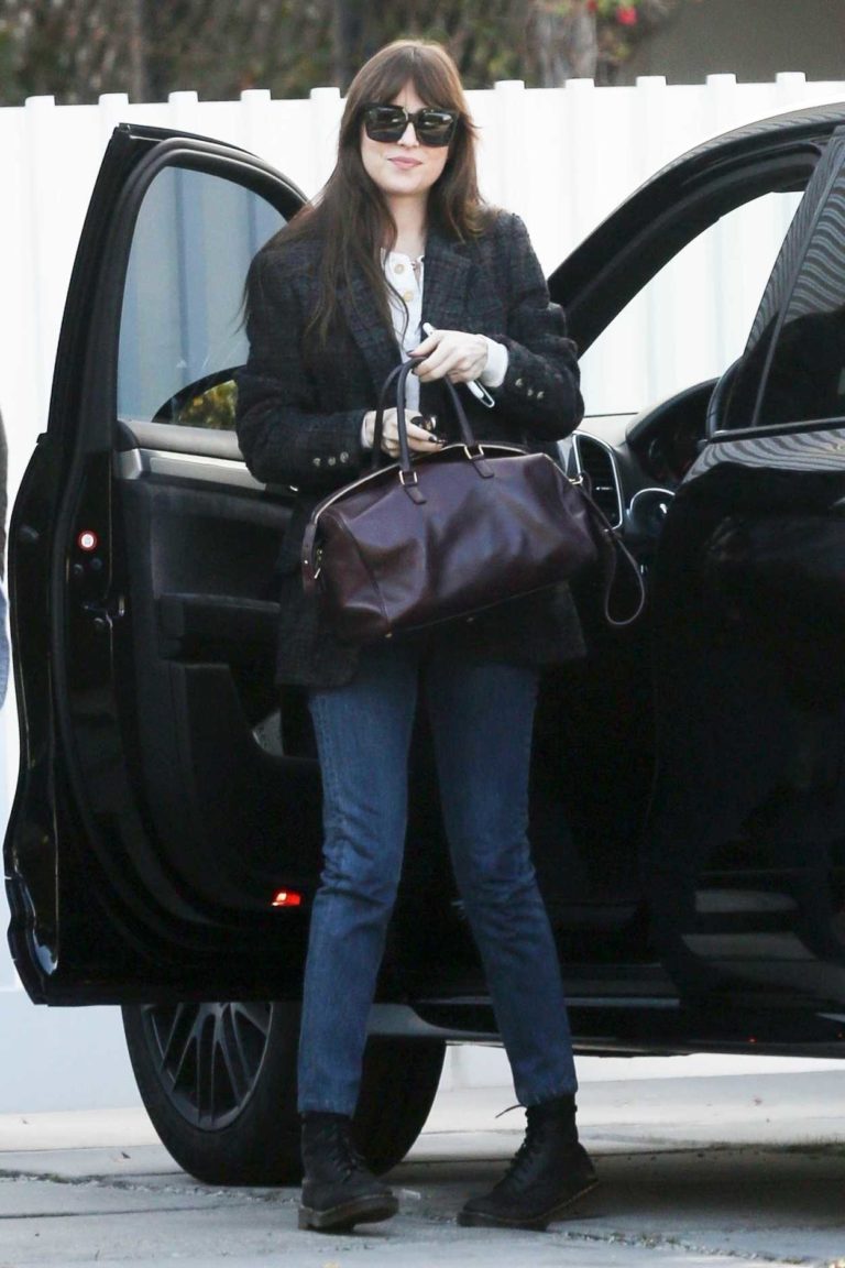 Dakota Johnson in a Black Boots Was Seen Out in Los Angeles 01/21/2020 ...