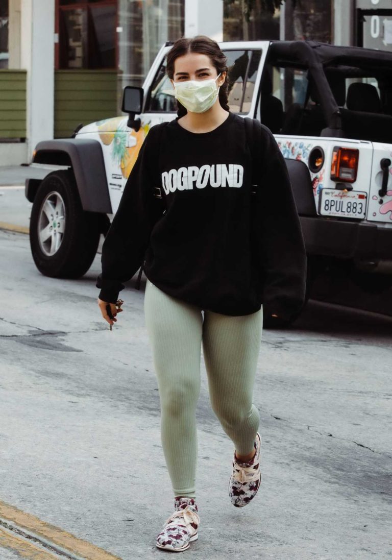 Addison Rae in an Olive Leggings Arrives to Workout in West Hollywood ...