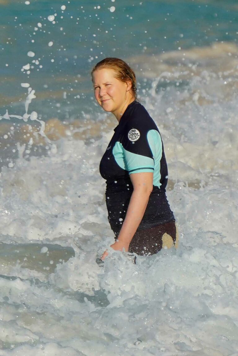 Amy Schumer in a Black Swimsuit Enjoys a Day on the Beach in St. Barths ...