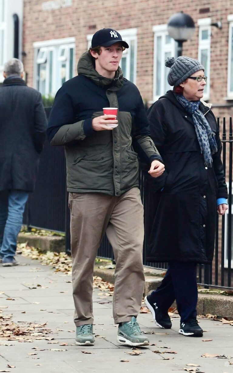 celebsla.com – Page 757 – Celebrity photos and outfits