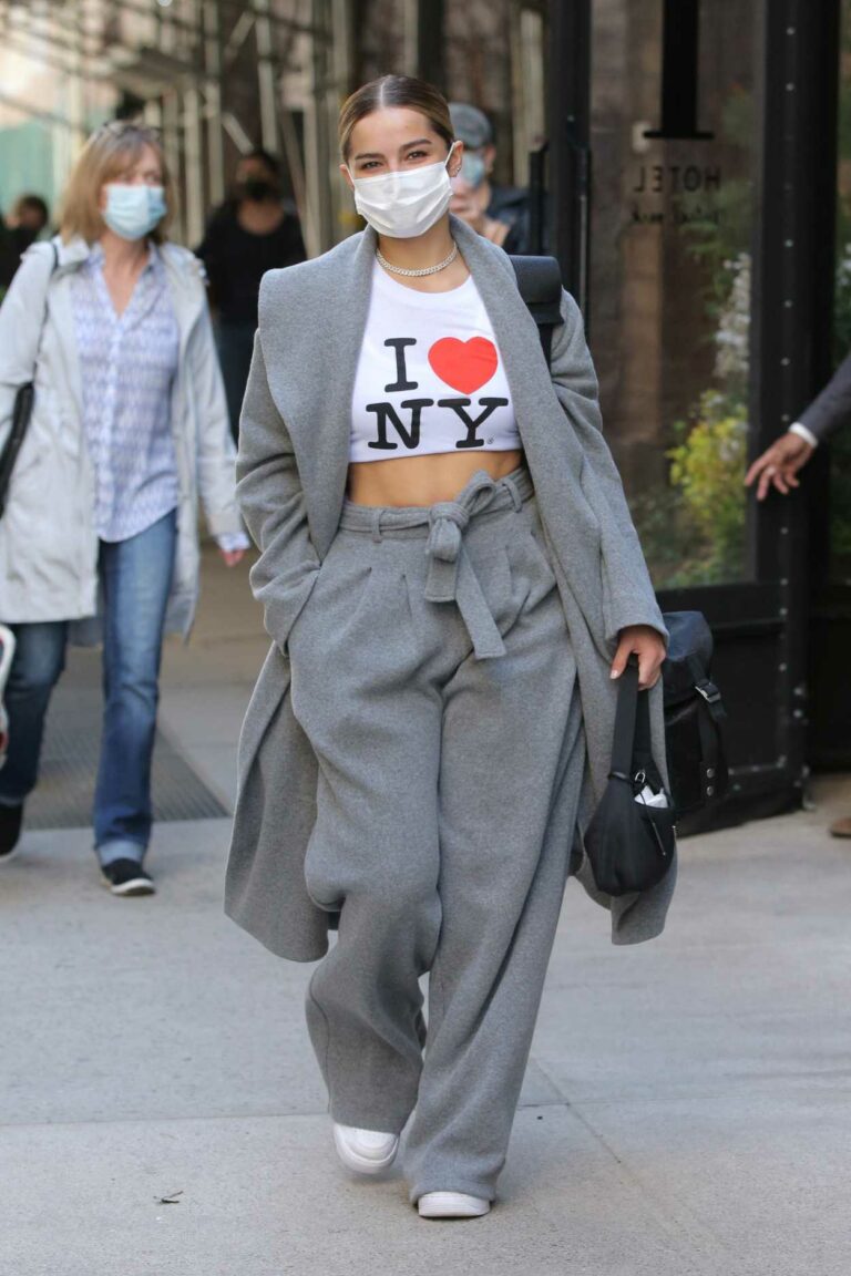 Addison Rae in a Grey Suit Leaves Her Hotel in NYC 03/27/2021 ...