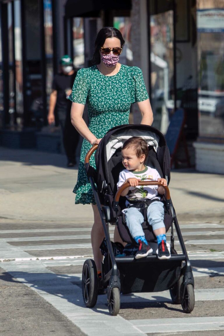 Krysten Ritter – celebsla.com