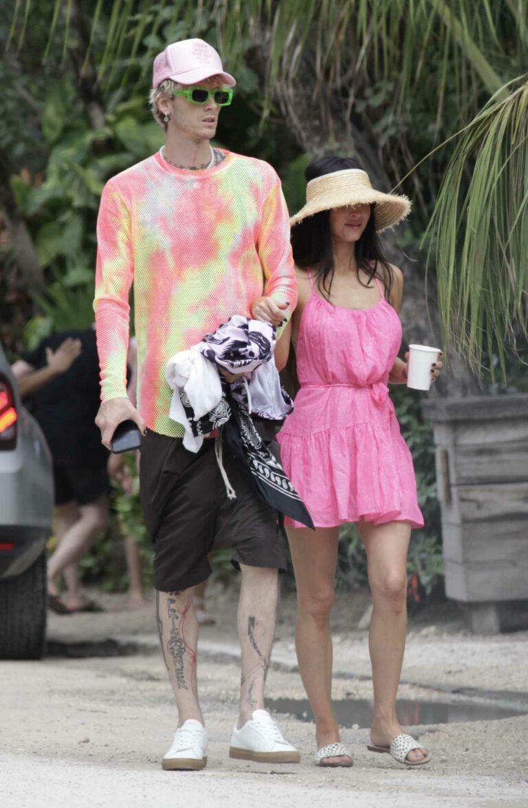 Megan Fox in a Pink Mini Dress Was Seen Out with Machine Gun Kelly in ...